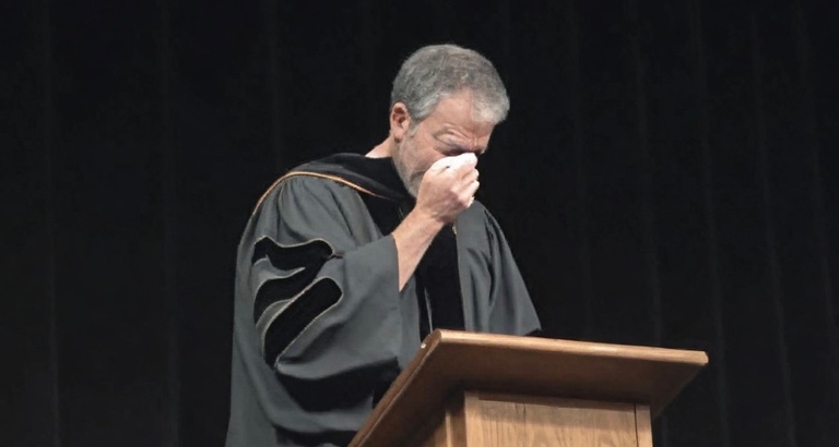 Girl Is Ashamed of ‘Dirty’ Dad Who Works as Coal Miner, Cries as He Takes Mic at Her Graduation